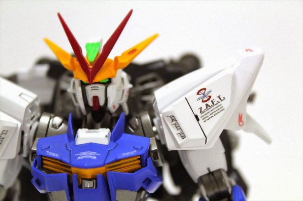 Custom Build: 1/100 Gundam Astray Out Frame D