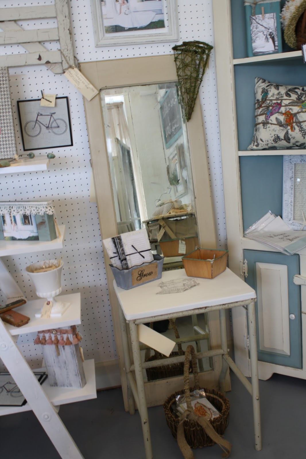 Coastal Charm: Another Look Before Fall Arrives