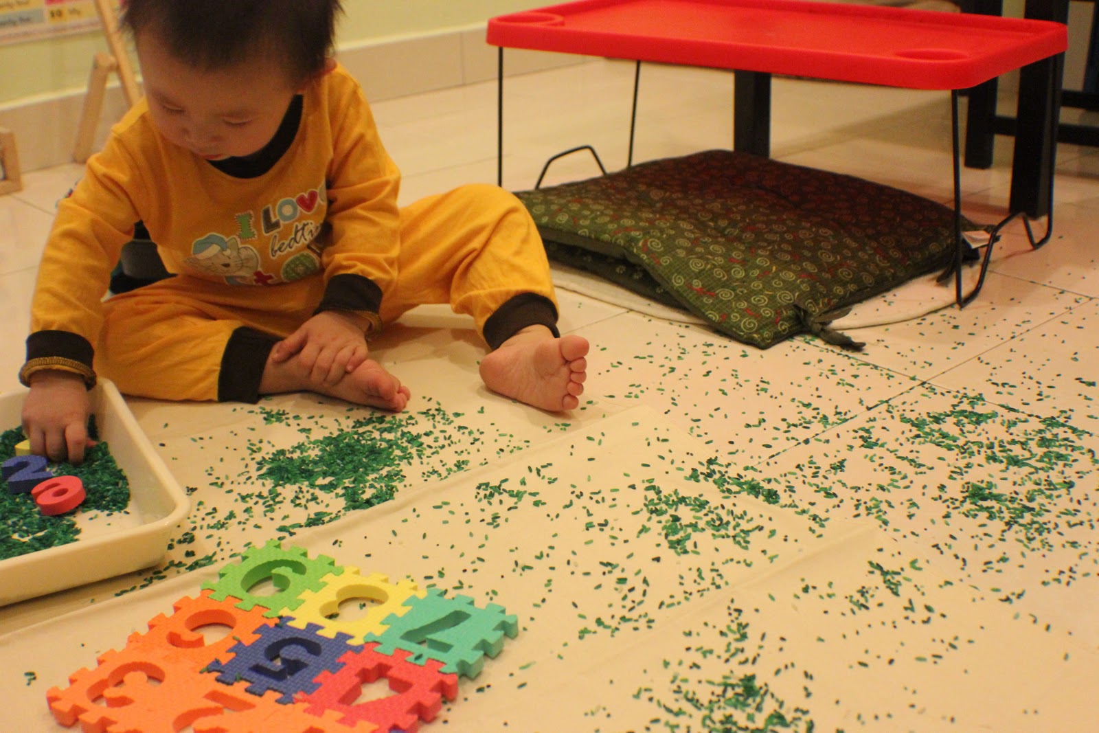 Little Tiger Growing Up: Messy Play: Messy Maths For Toddler