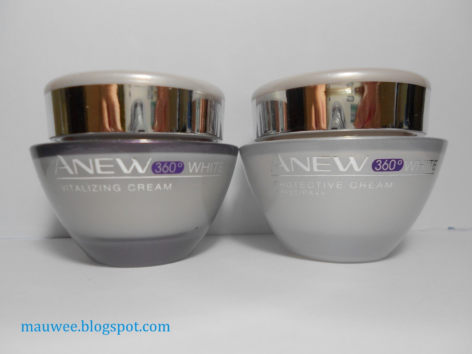 The Curious Cat: The New Avon 360 White Day and Night Cream