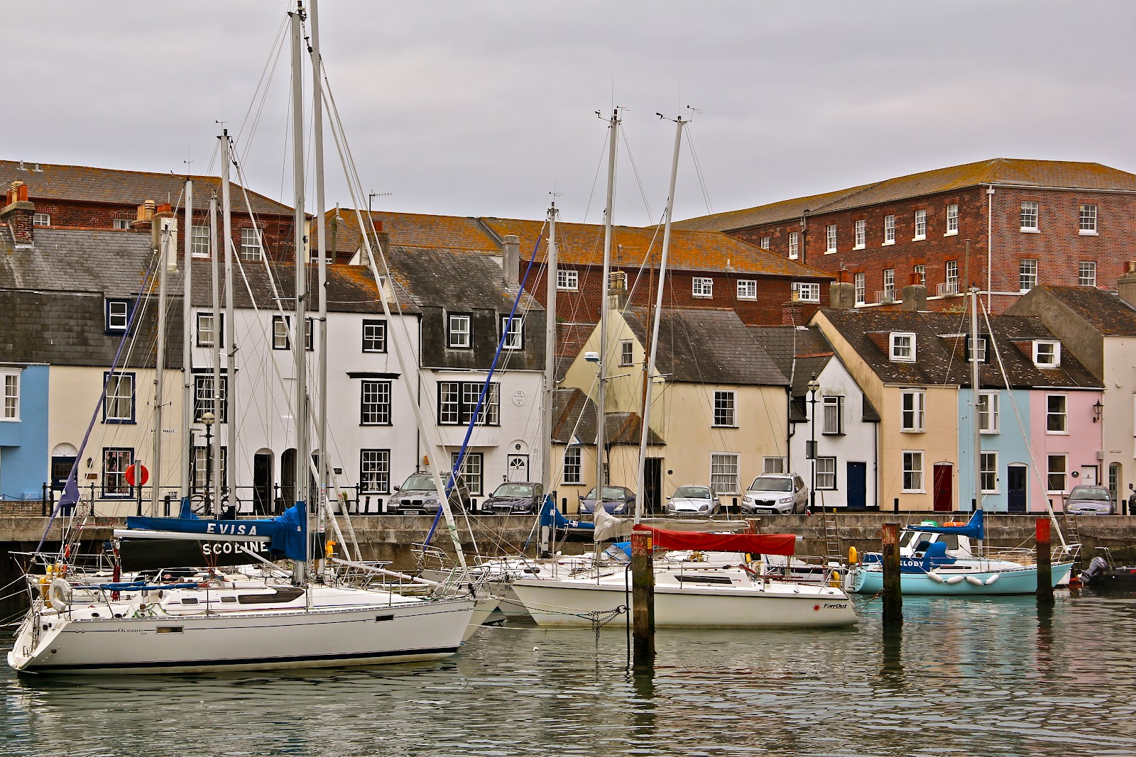 Travelling Diary: Spend a lazy day at Lyme Regis,Devon