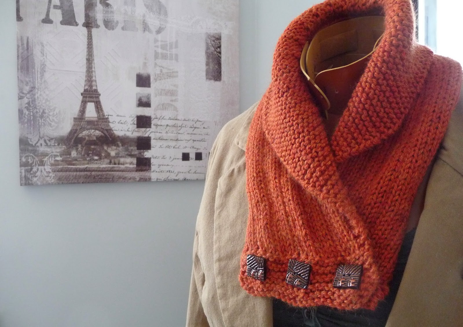 Grace and Favour: A KNITTED COWL