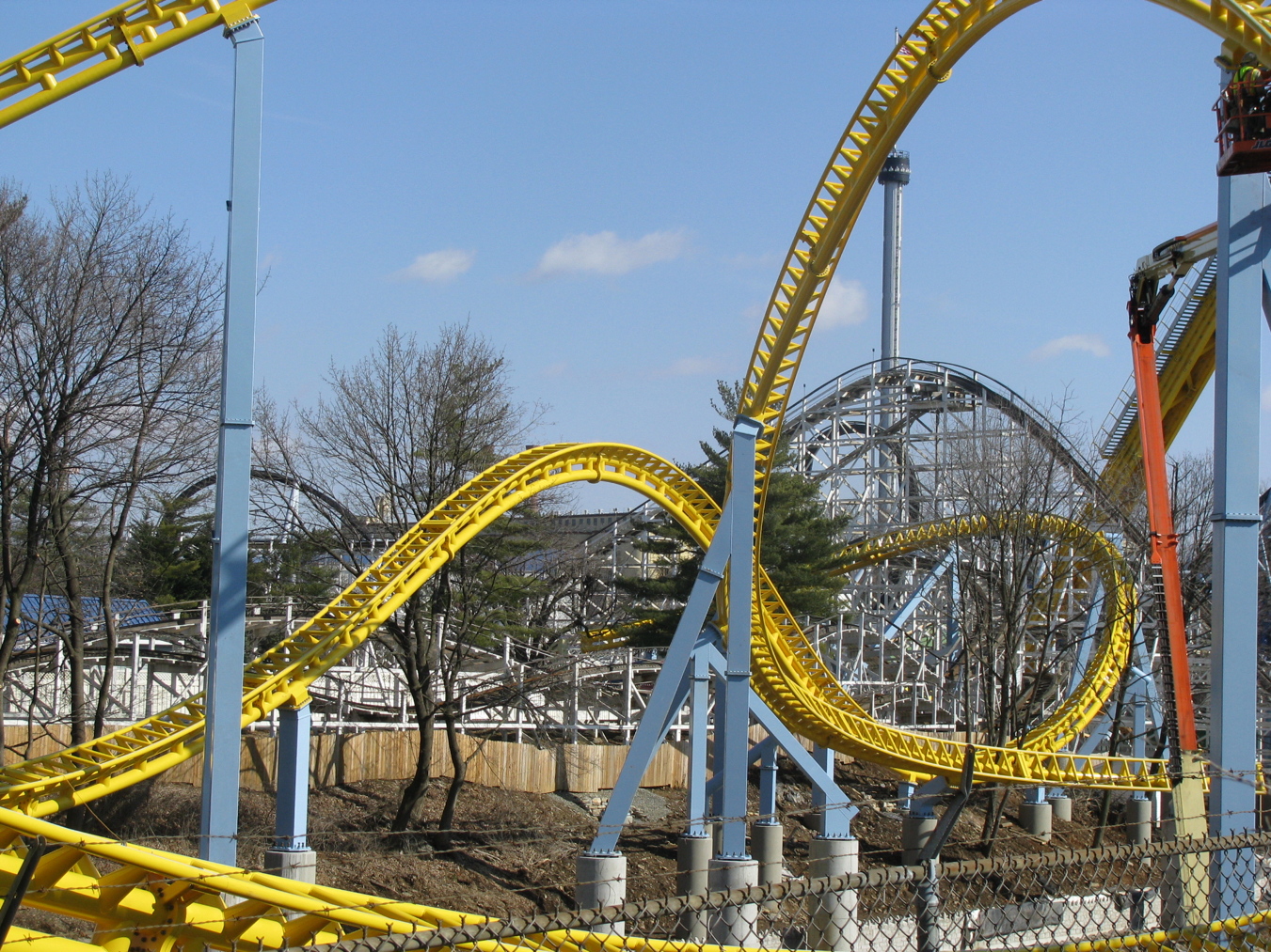 NewsPlusNotes: Photo Update: Hersheypark's Skyrush!