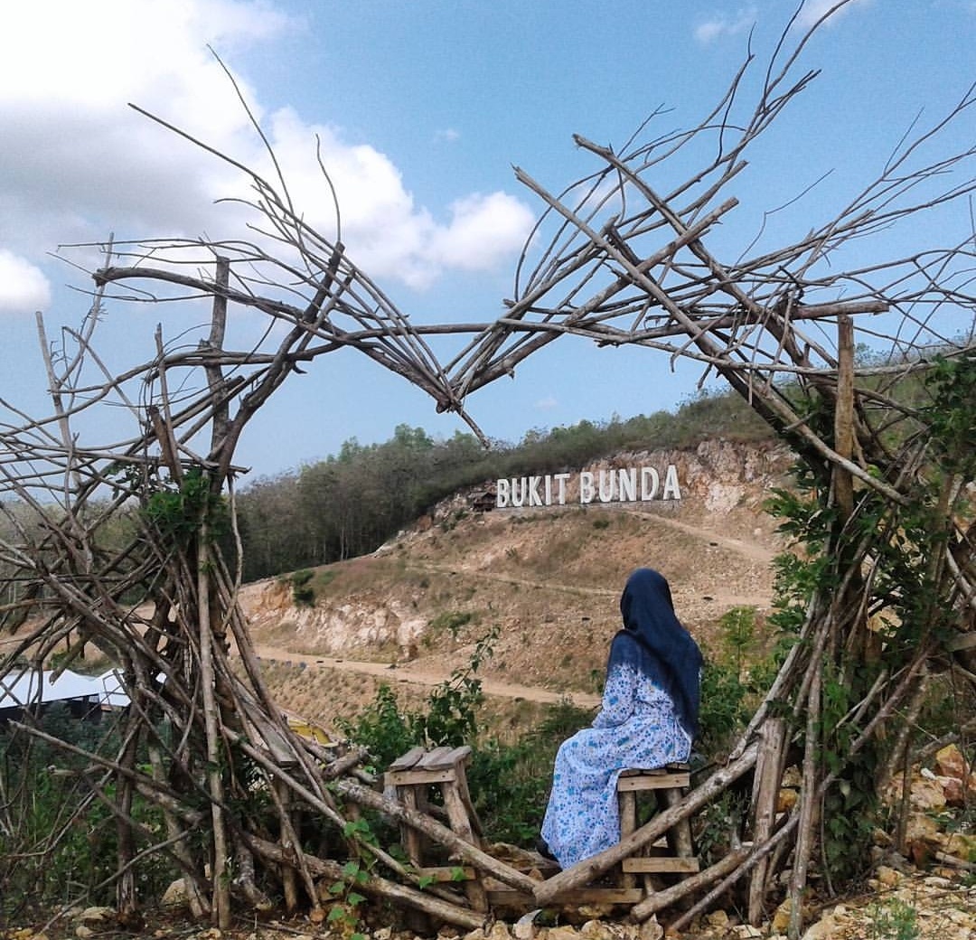 Lokasi Rute dan Harga Tiket Masuk Bukit Bunda Kademangan Blitar Terbaru ...