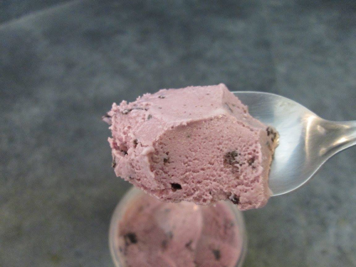 David's Ice Cream Reviews: Talenti - Black Raspberry Chocolate Chip