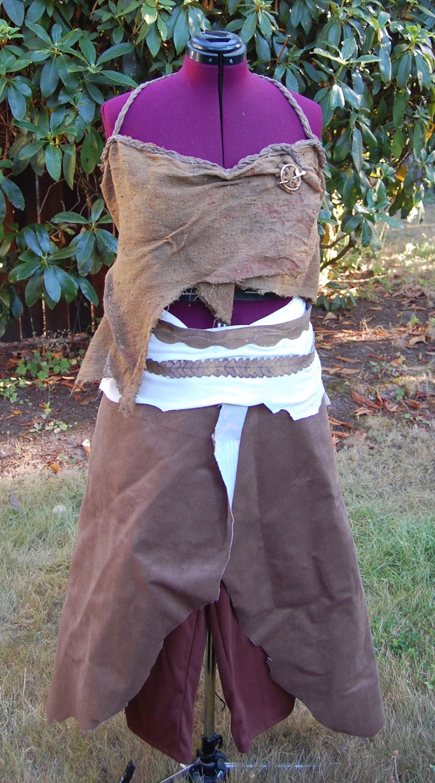 Craftzies: Constructing a Wild Dothraki Khaleesi costume-Season I