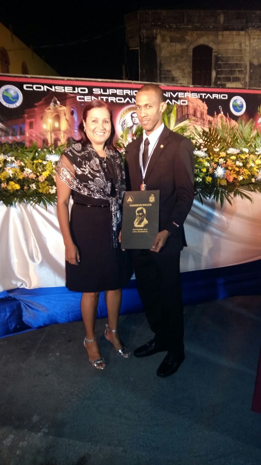 Vicerrectoria de Asuntos Estudiantiles (VAE): Mauricio Moreno: premio a ...