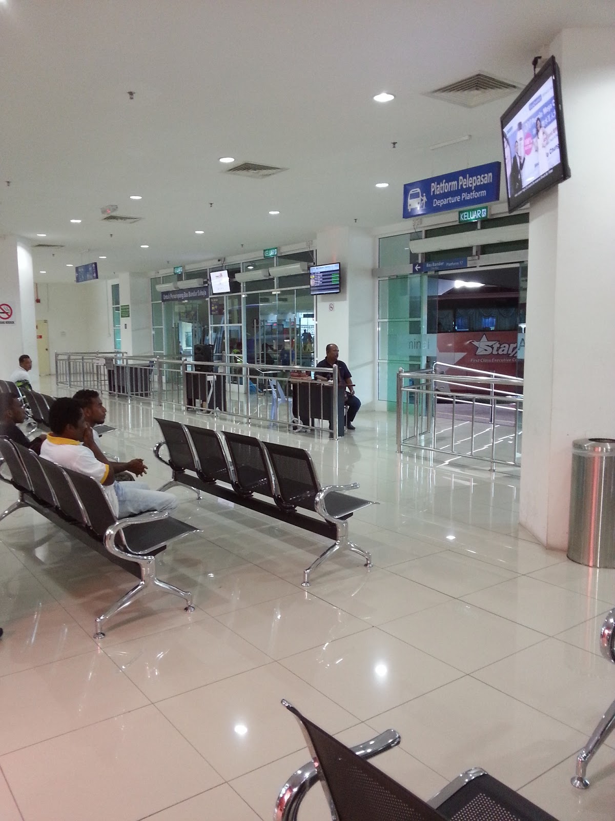 Xing Fu: AMANJAYA BUS TERMINAL IN IPOH