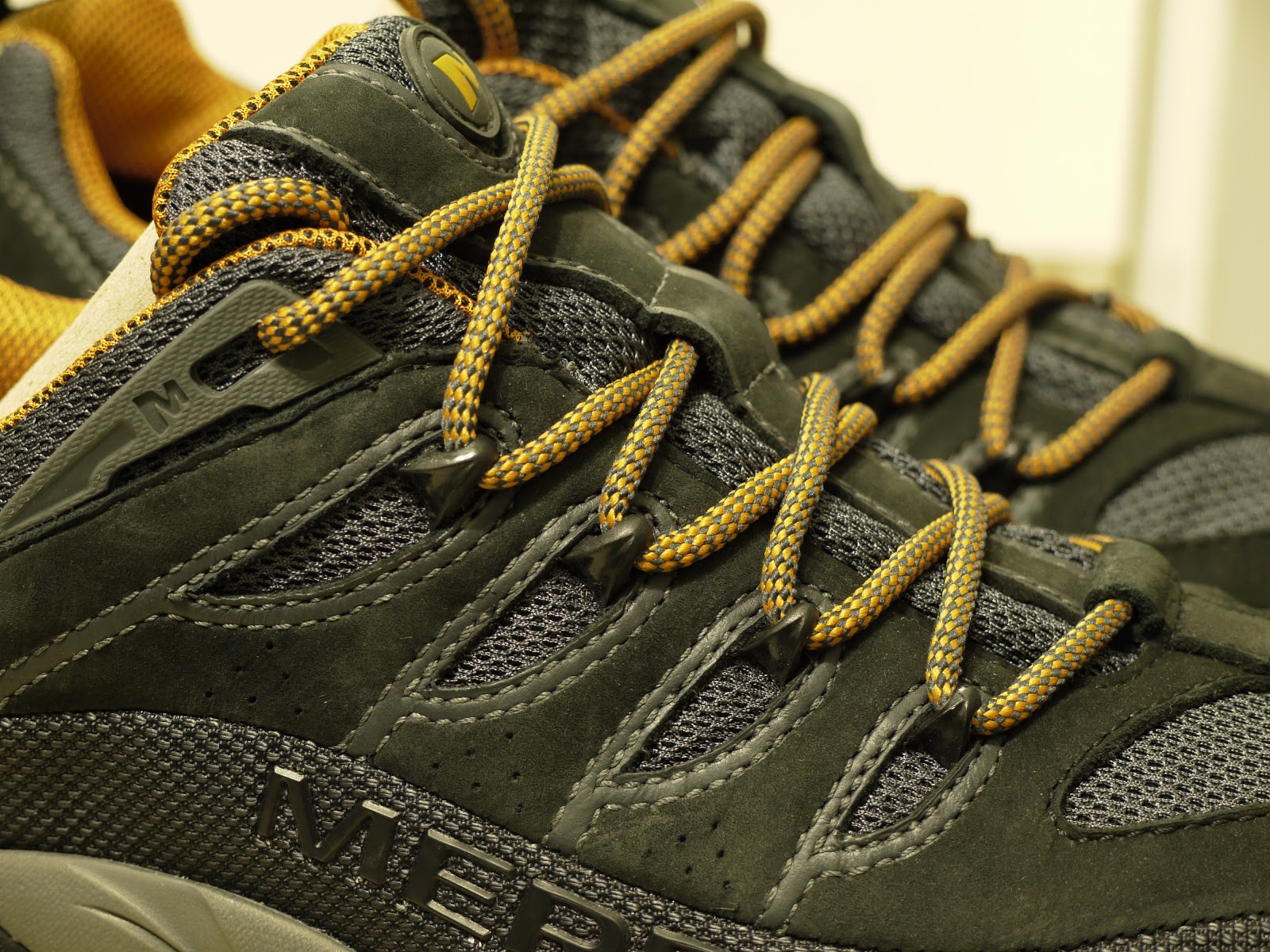 平凡生活探險者: [生活開箱分享] Merrell 防水透氣健行鞋 REFUGE PRO VENTILATOR GORE-TEX 開箱！