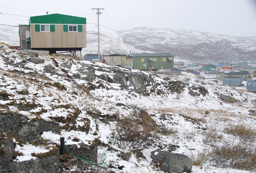 Ultima Thule: Salluit (Sugluk), a sub-arctic inuit village at ...