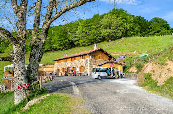Travel Photo Blogging: Over the Pyrenees
