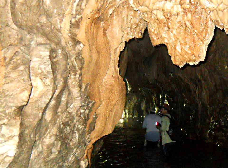 Scenic Philippines: Puning Cave, Dona Remedios, Trinidad-Bulacan