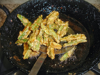 VineelaSiva: Potals Pakodi Curry
