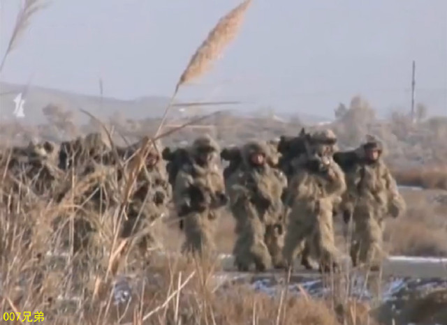 Asian Defence News: Chinese People's Liberation Army desert training in ...