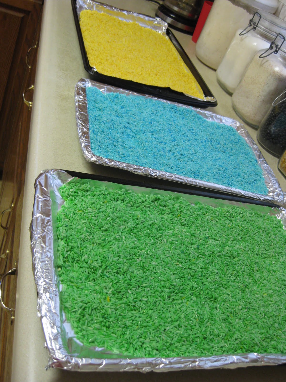 Lilliput Station: How To Make Colored Rice