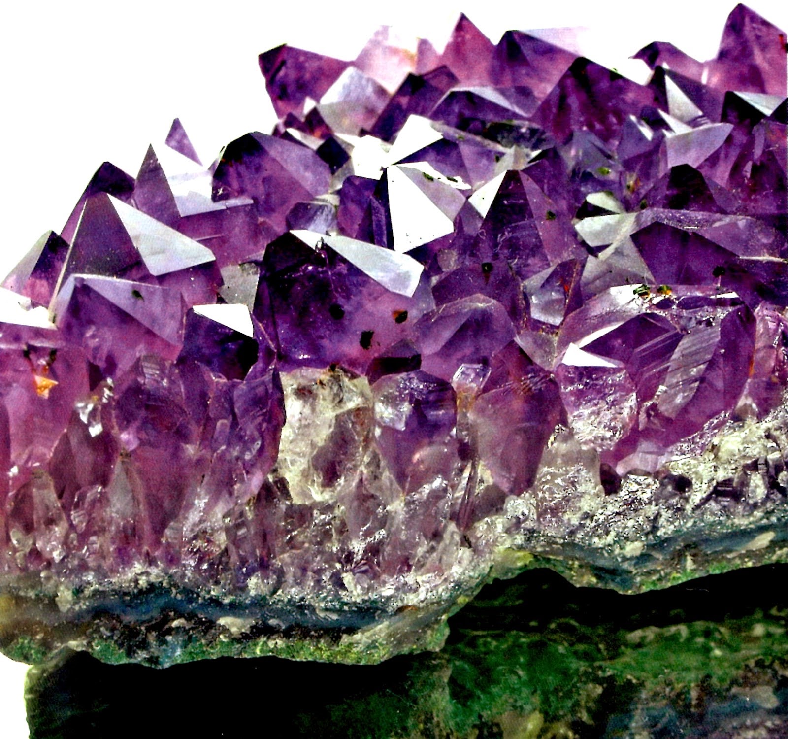 Mundo Mineral: Amatista