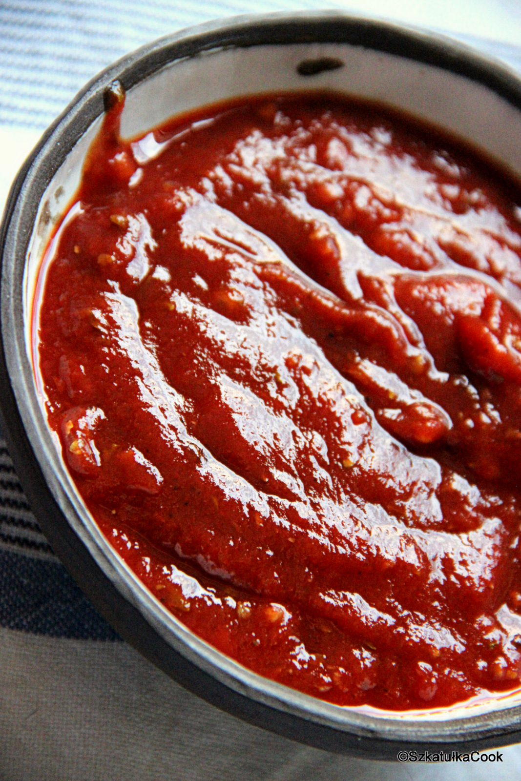 Sos do pizzy - super prosty, szybki i smaczny.