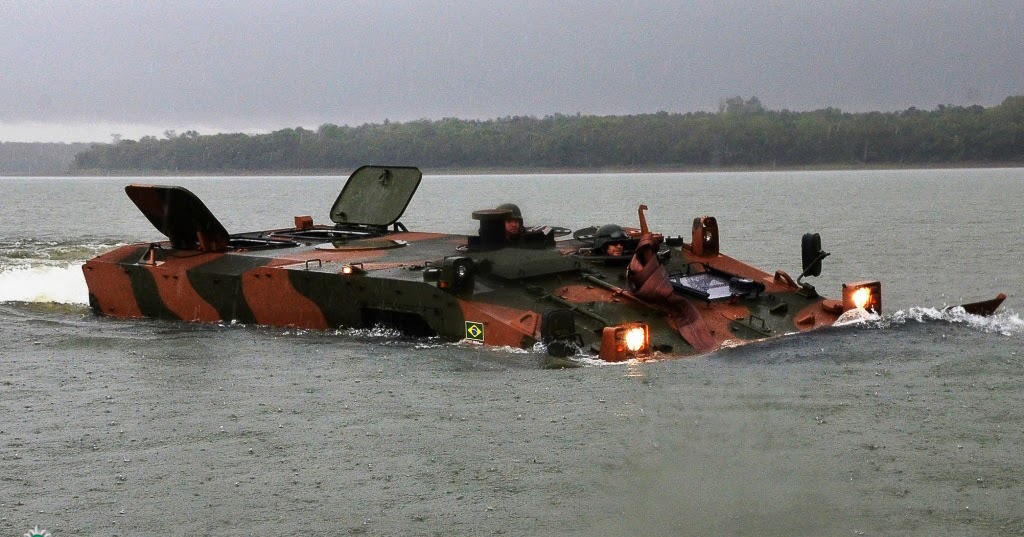 SNAFU!: Brazilian VBTR-MP 6x6 APC in action (pic heavy...part 2)