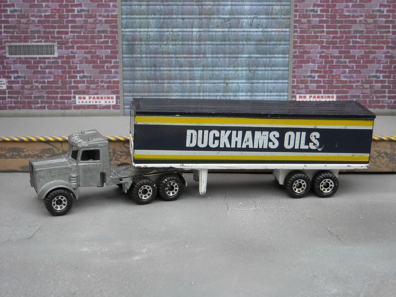 Matchbox Memories: Átalakítás: Matchbox Peterbilt Day Cab Truck