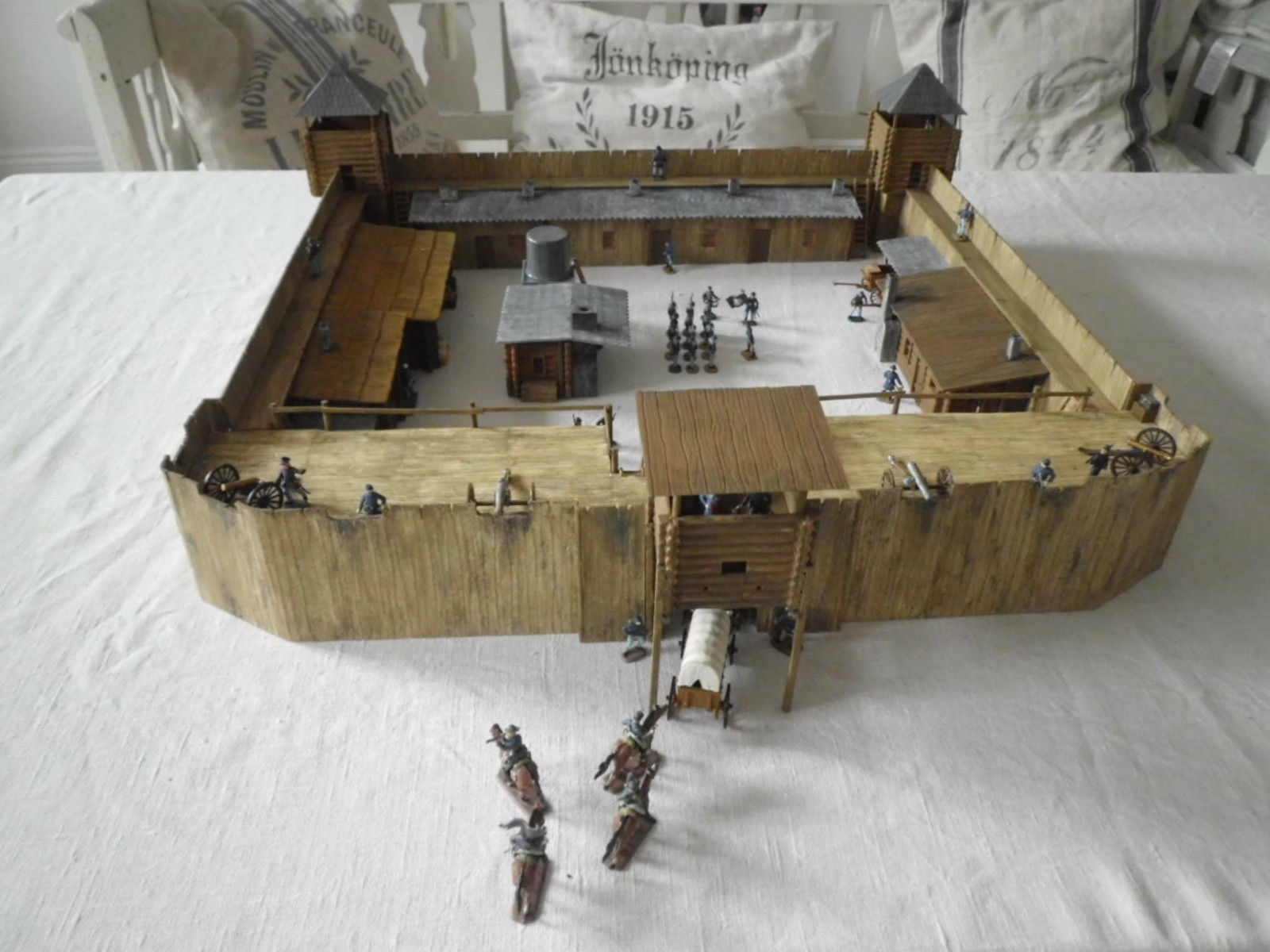 History in 1/72: A nice Western Fort at Ebay - go for it
