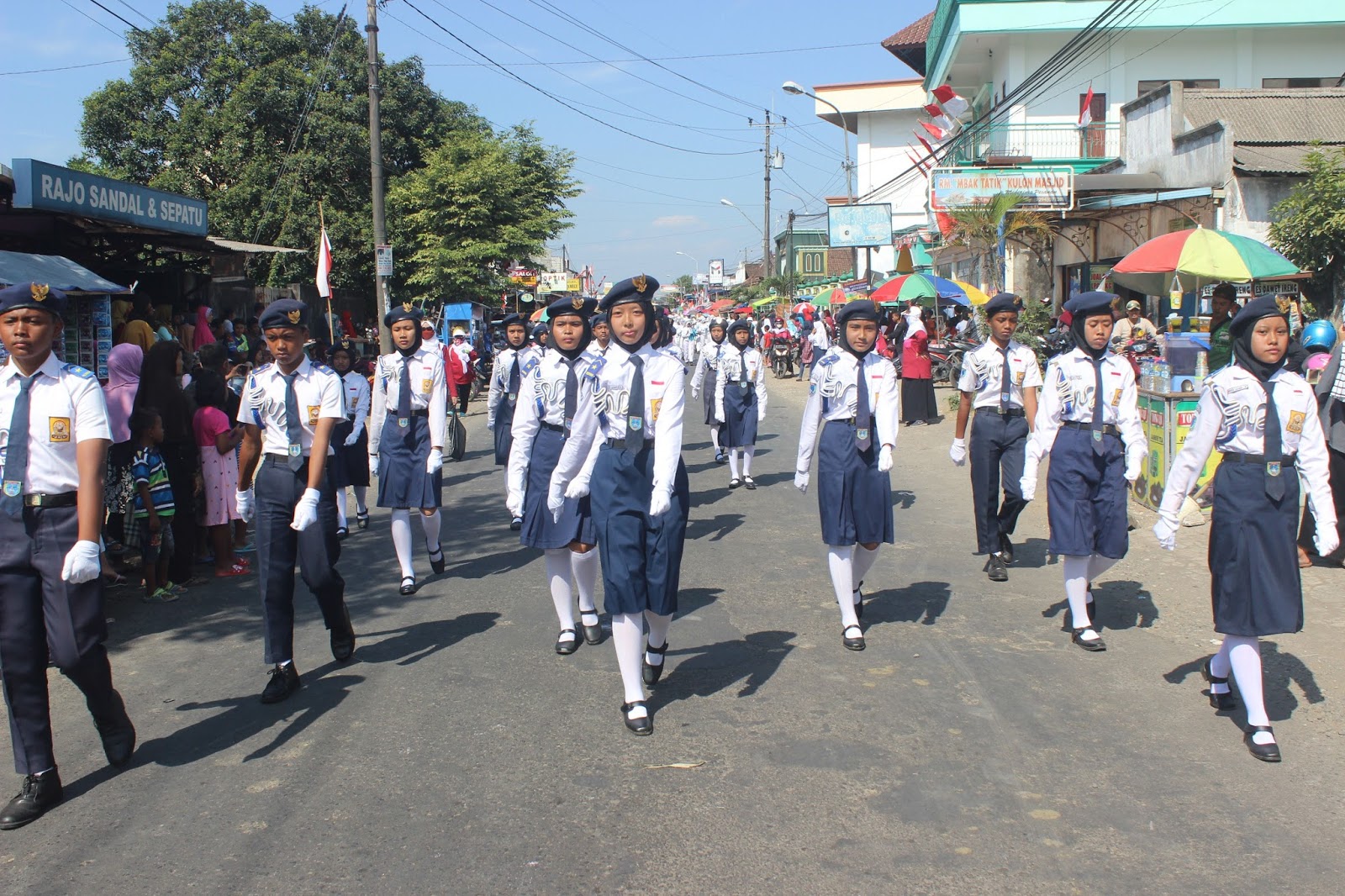 KARNAVAL HUT RI KE 72 SMP N 2 BOJA :: SMP N 2 BOJA