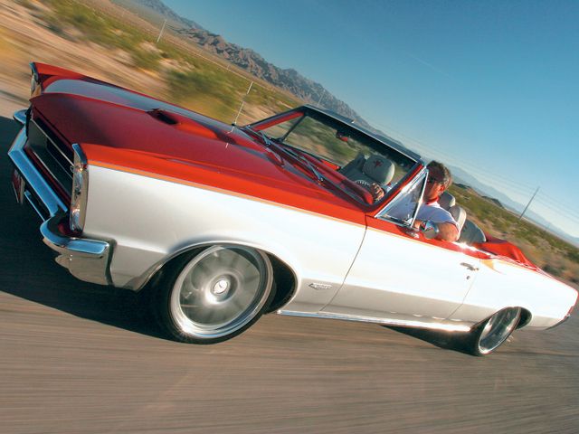 Free Review Cars: 1965 Pontiac GTO The Legendary Muscle Cars