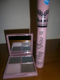 beautiful me plus you: Boots 17 peep show mascara + a free smoky eye ...