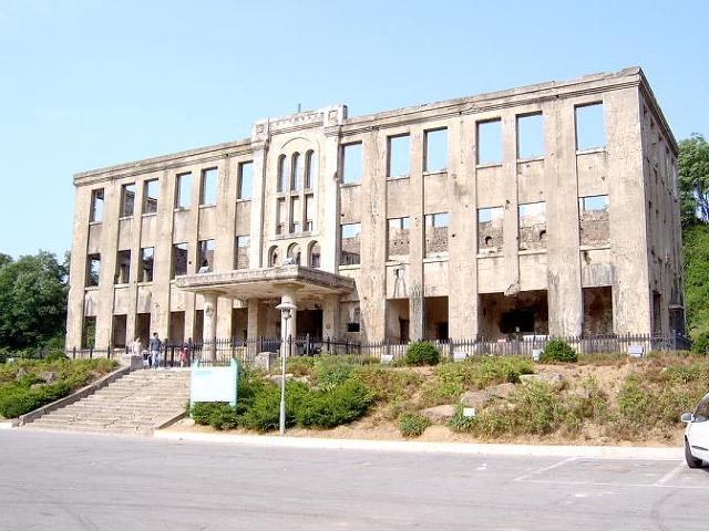 Dowon Kim: The Cheorwon North Korean labour party building