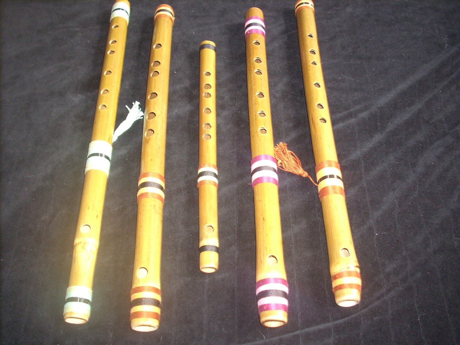 FLAUTAS DE BAMBU - QUENAS, QUENACHOS, PIFANOS: Pifanos para a venda