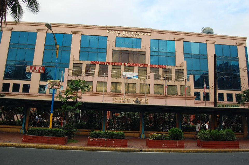 Appreciate, Respect, LOVE: An honor to be part of this School (Rizal ...