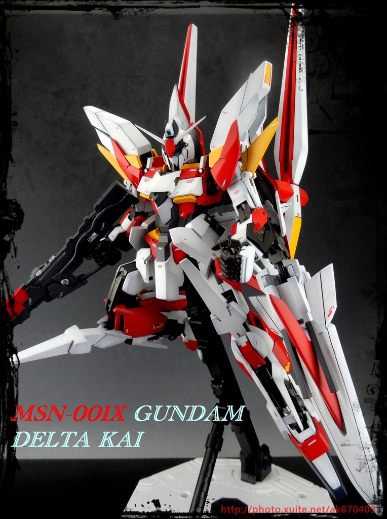 Custom Build: 1/100 Gundam Delta Kai "Master Grade"