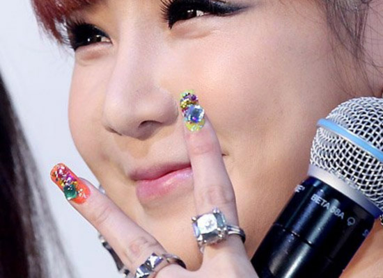 ♥ CC's NAILS ♥: K-Pop Idols Showing Their Gorgeous Nails