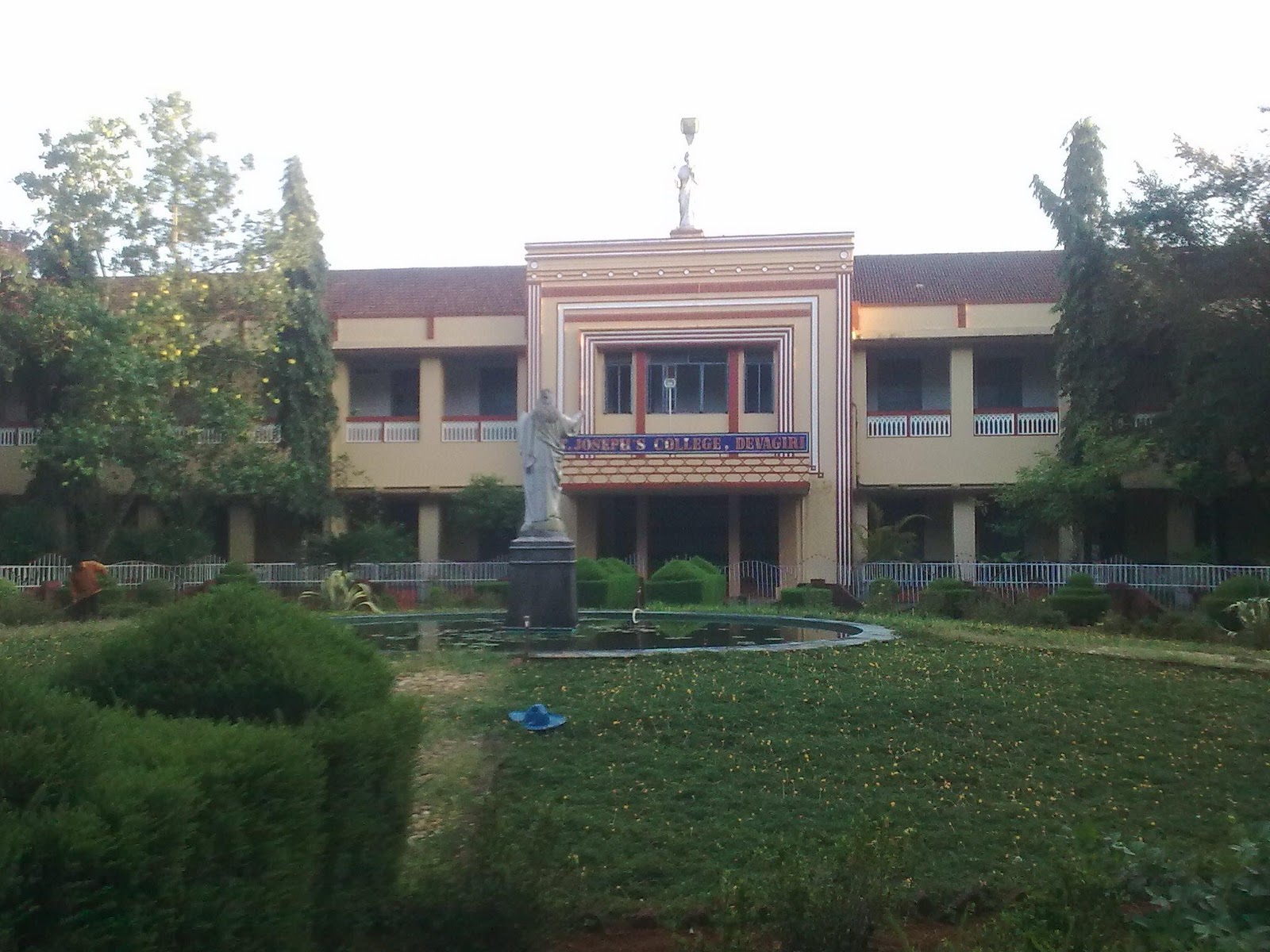 KARBONN: St. Joseph's College Devagiri,Calicut,Kerala,India
