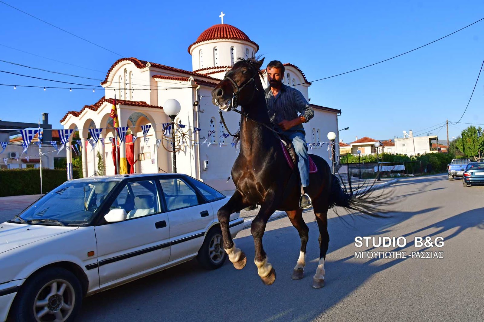 Φωτογραφία: ΑΡΓΟΛΙΔΑ: ΑΛΟΓΟ ΕΚΛΕΨΕ ΤΗΝ ΠΑΡΑΣΤΑΣΗ ΣΤΟΝ ΑΓΙΟ ΓΕΩΡΓΙΟ ΗΡΑΣ ...