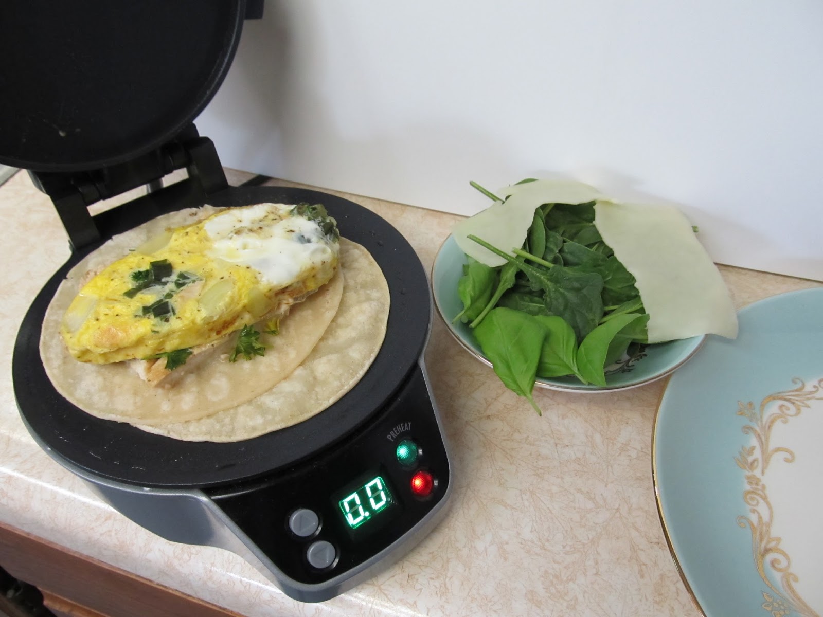 Know this appliance? How do I use it?: Hamilton Beach Breakfast Burrito ...