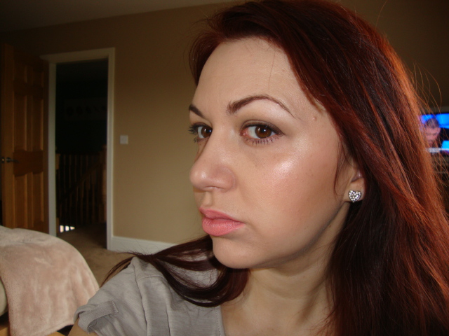 Nicoletta's beauty space: MAC Cream Colour Base Shell