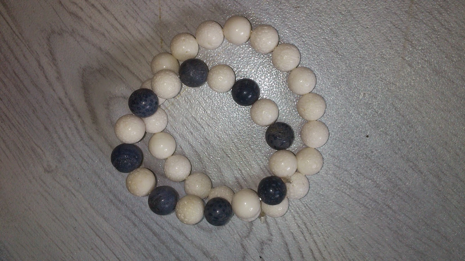 ZAMRUD TECHNOLOGY: Telah dipos....Gelang marjan Biru & Putih