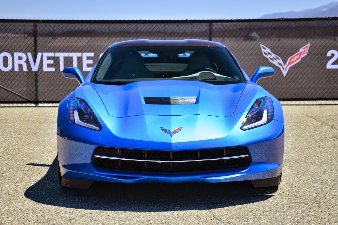 Blue Stingray Corvette - Cars Wallpapers