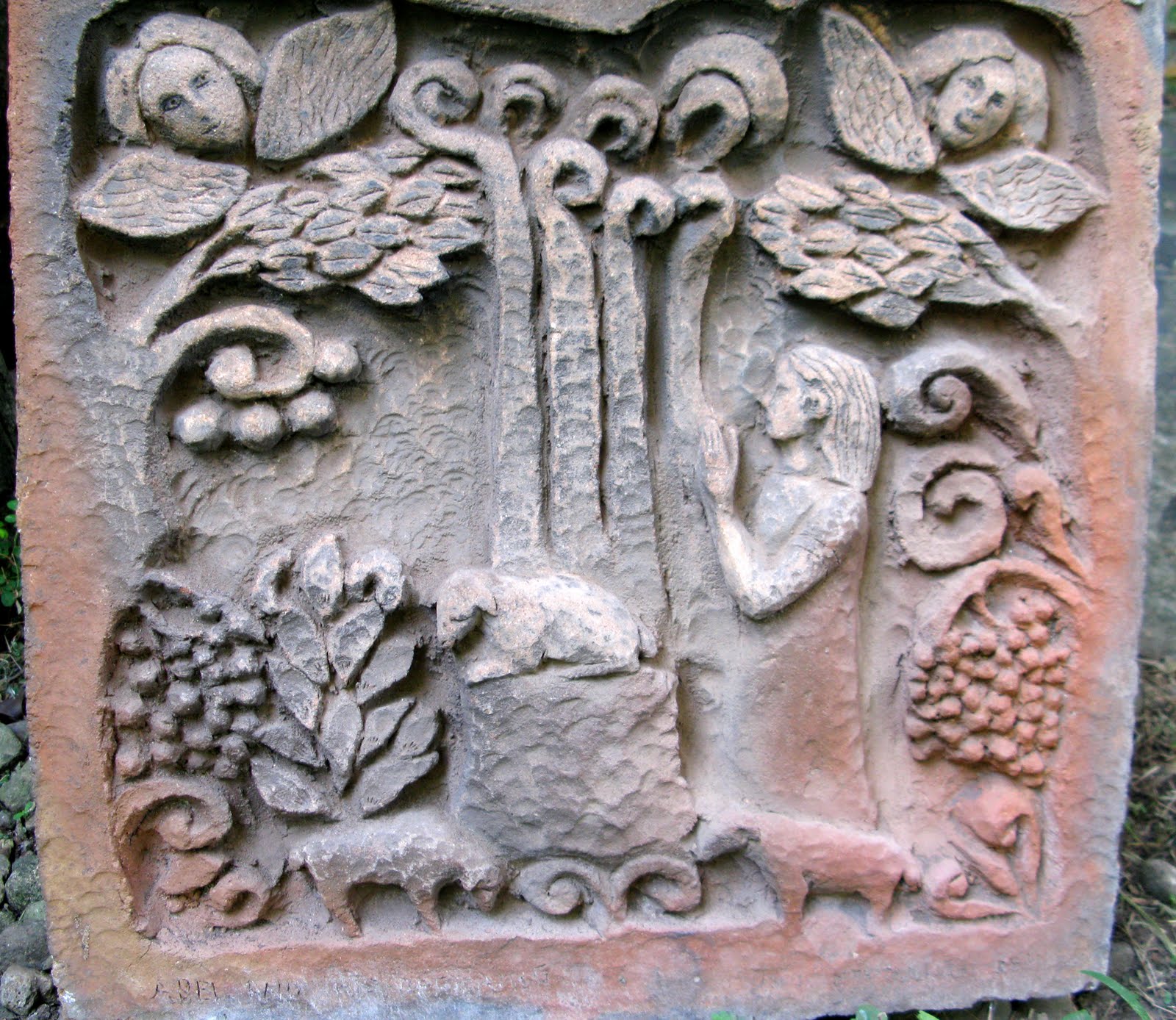 Silver Lite: Mariyah Gallery in Dumaguete