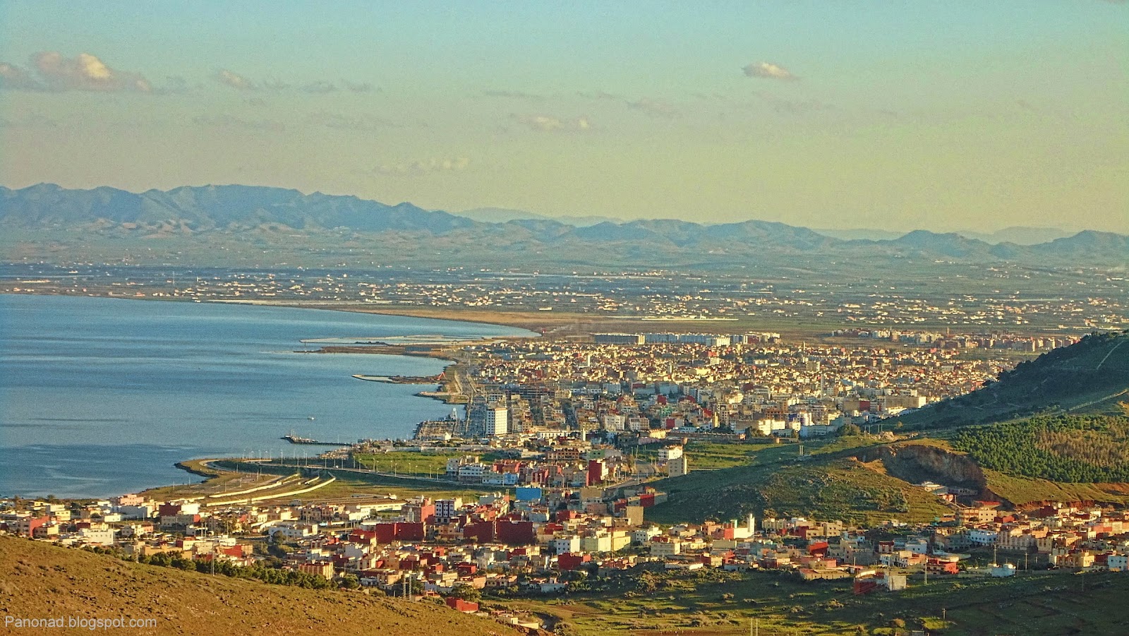 Panorama de Nador بانوراما الناظور: Nador et Zegangan . الناظور و أزغنغان