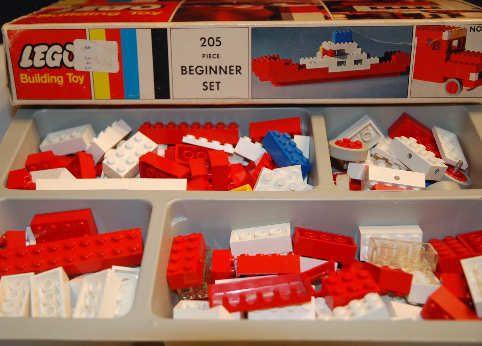 the sphinx: Lego Set 205 - "Beginner Set" (1966)