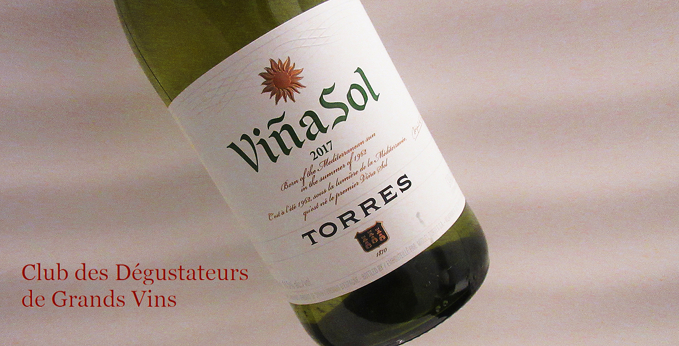 Club des Dégustateurs de Grands Vins: Vina Sol, Torres, Catalunya, 2017 ...