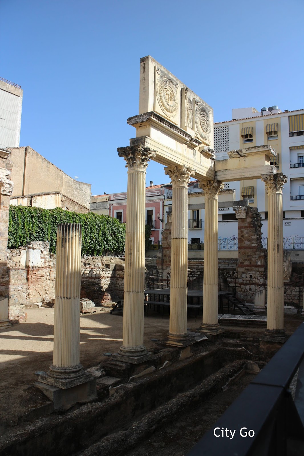 The Municipal Forum, Merida