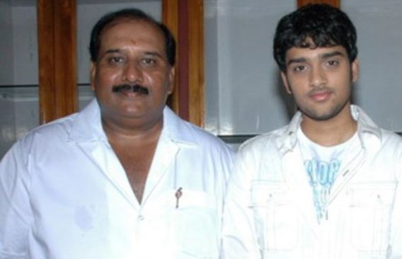 Sumanth Ashwin Family Wife Biography Parents children's Marriage Photos