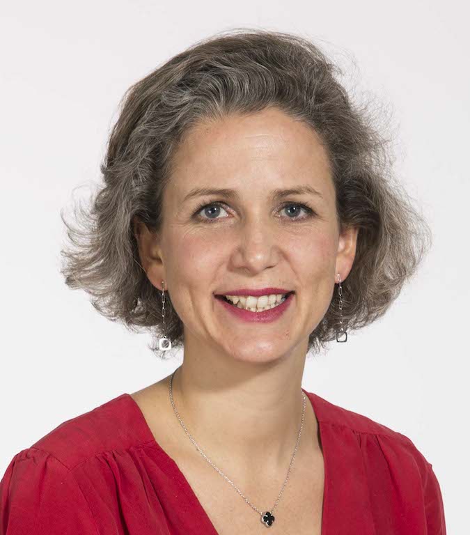 Violette Watine empowhers