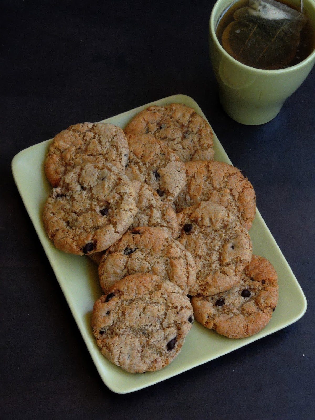 Priya's Versatile Recipes: Eggless Spelt Flour Chocolate Chips Cookies