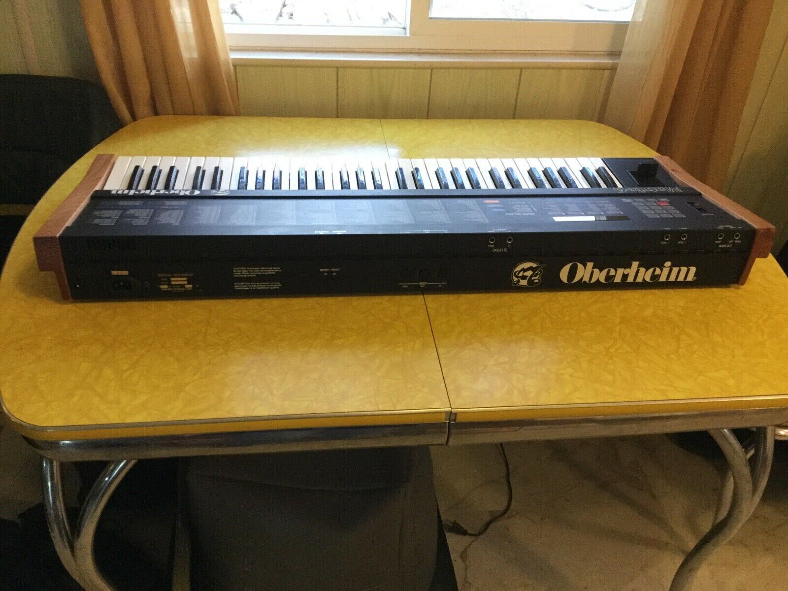 MATRIXSYNTH: Oberheim MATRIX-6 with Custom Wood Side Panels
