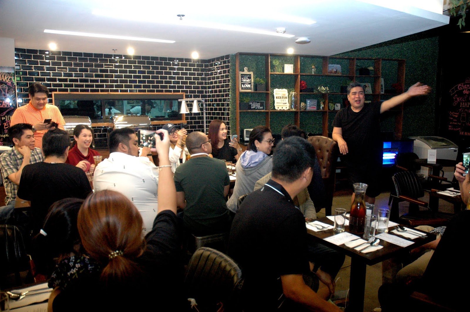 DUDE FOR FOOD: A Cook's Tour With No Reservations To Parts Unknown ...