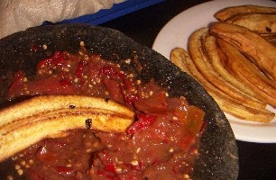 Makanan Khas Kota Luwuk Edisi I - Pisang Goreng Louwe dan Sayur Lilin ...