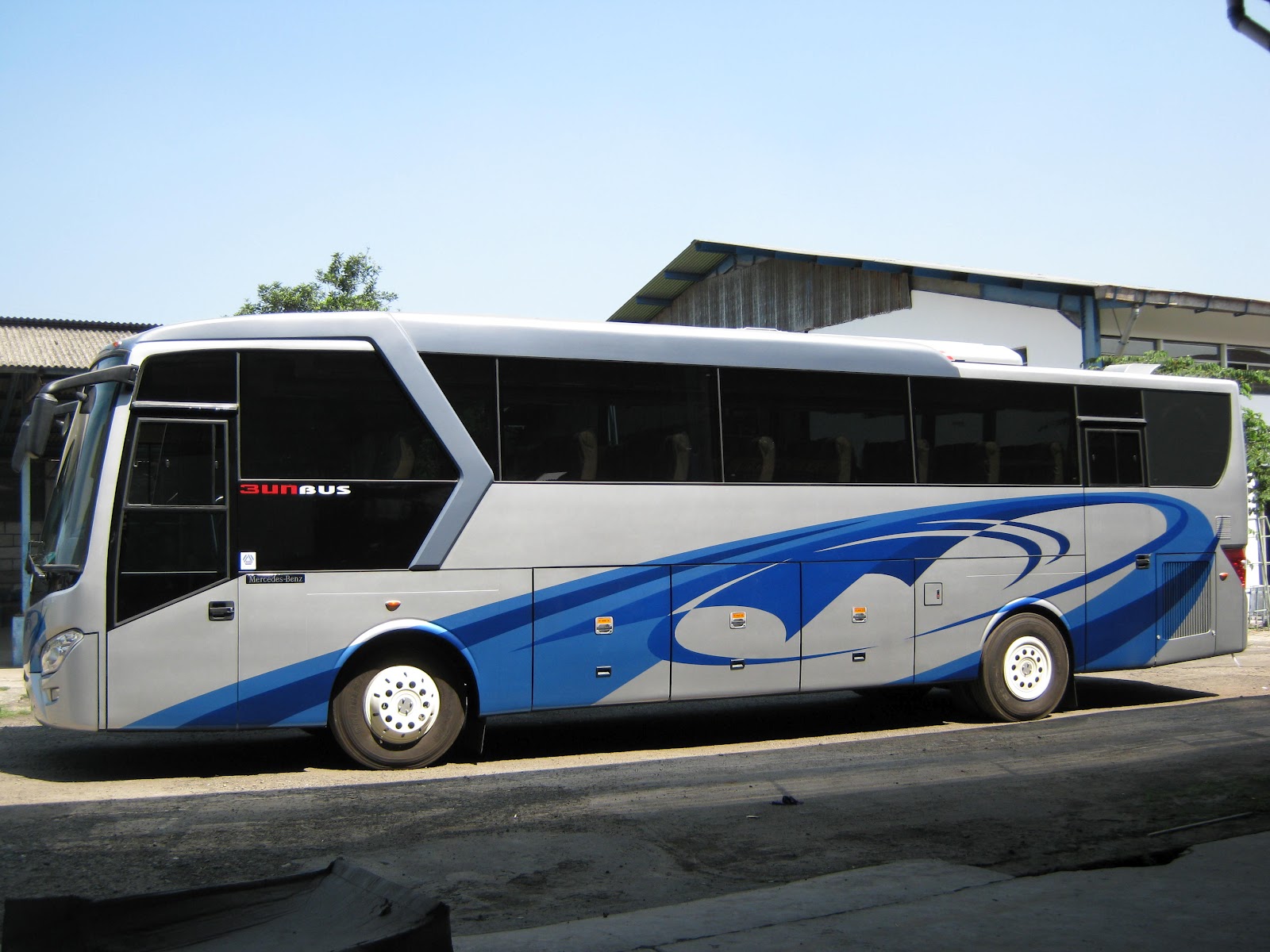 Karoseri Catur Bus: UNIT JADI KAROSERI 3UN BUS